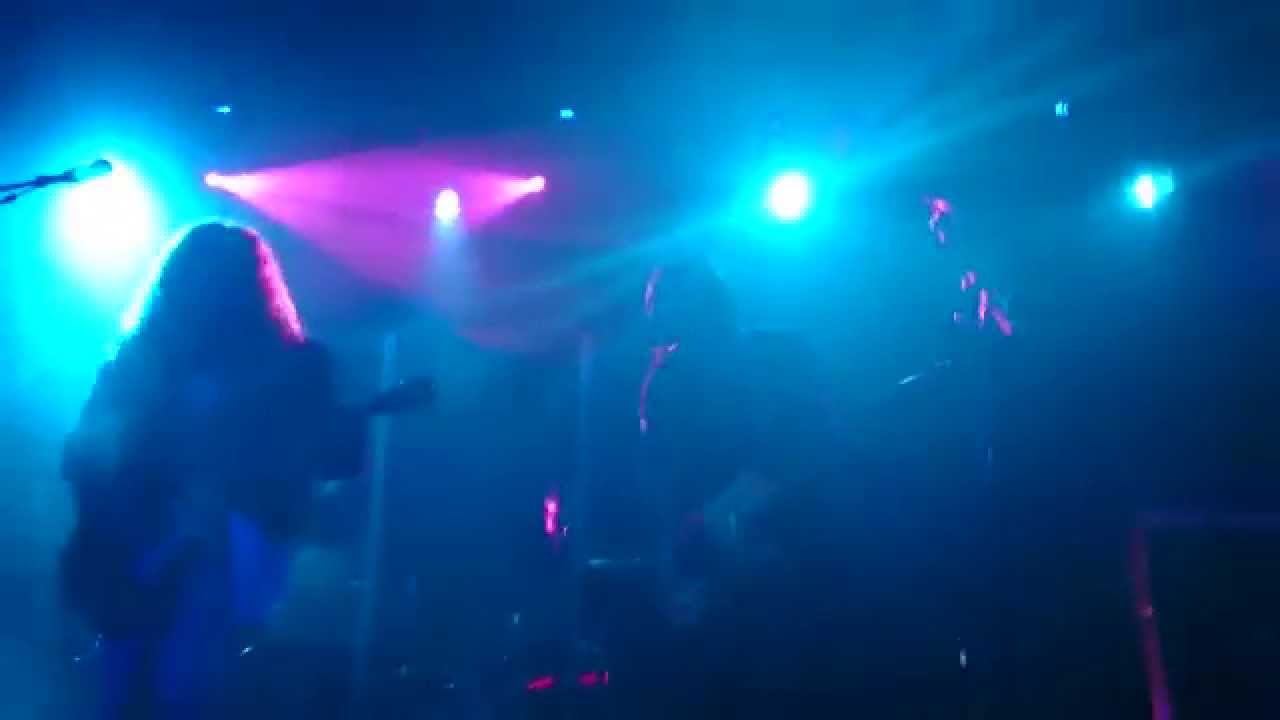 Badflower - Animal (beginning) - YouTube