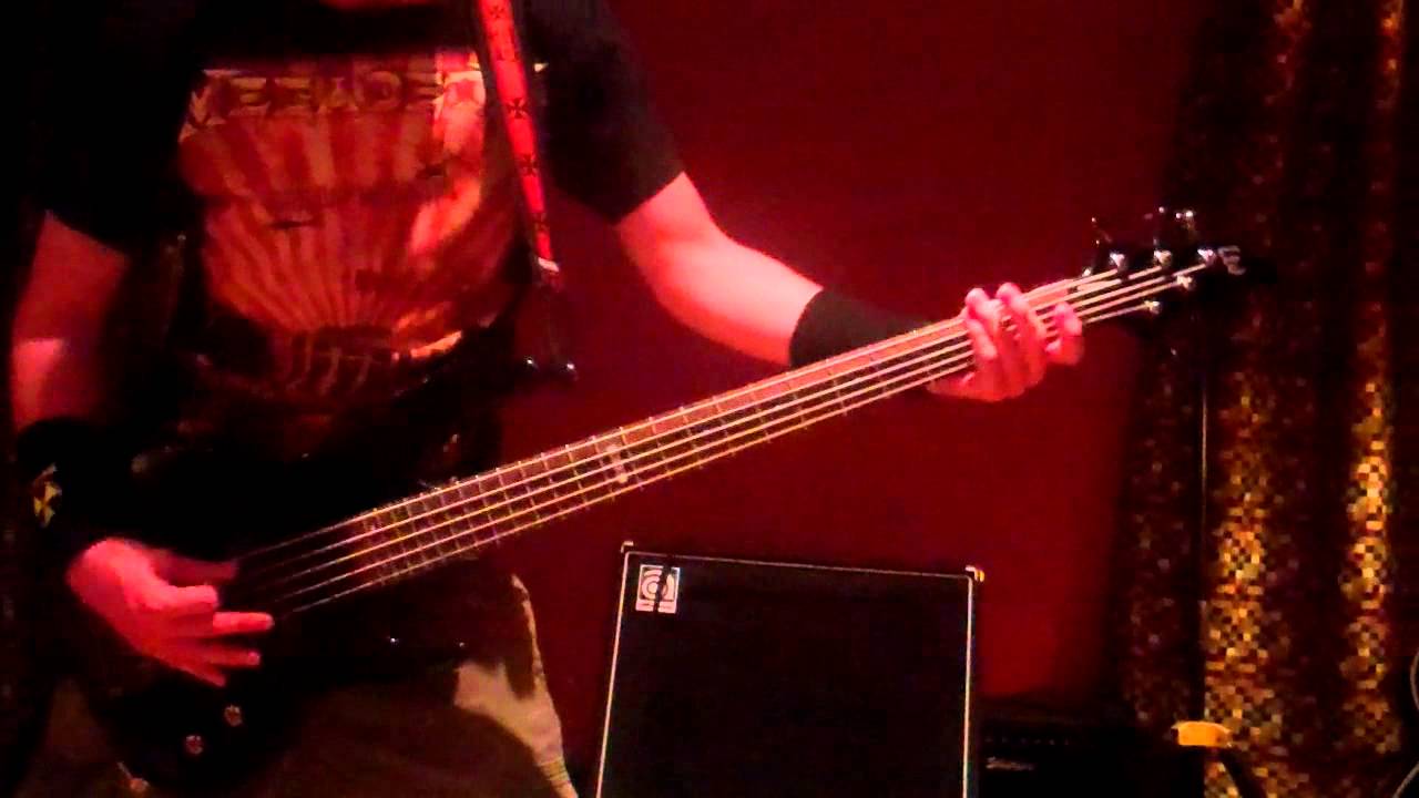 Megadeth - Angry Again on Bass - YouTube