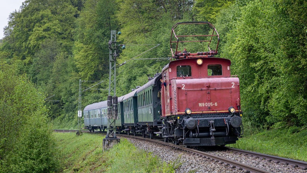 Mit E69 05 von München an den Chiemsee - YouTube