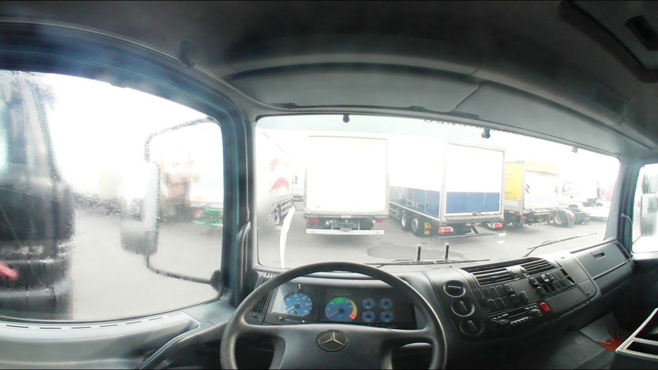 MB Atego 1528 - 360°Cabin Tour+Loading Space - YouTube