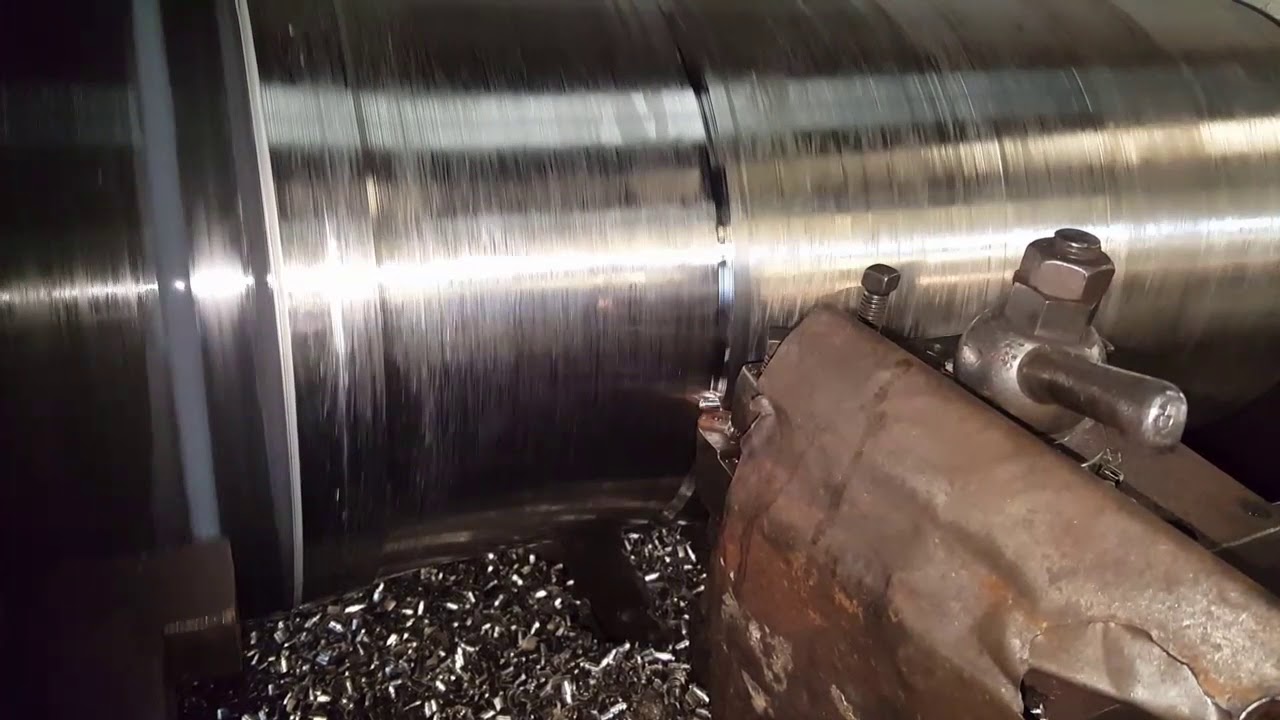 Turning INCONEL 718 age hardened. 390mm - 360mm x 1300mm long. - YouTube