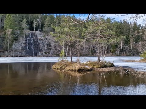 Explore mini lake at Båntjern - YouTube