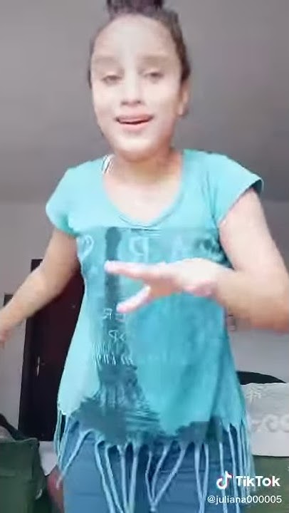 Ma cousine sur tik tok 😘😁 - YouTube