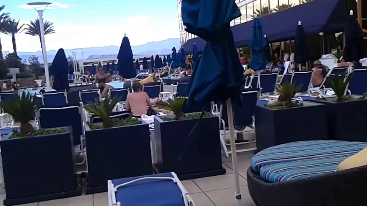 Las Vegas - trump hotel pool area - YouTube