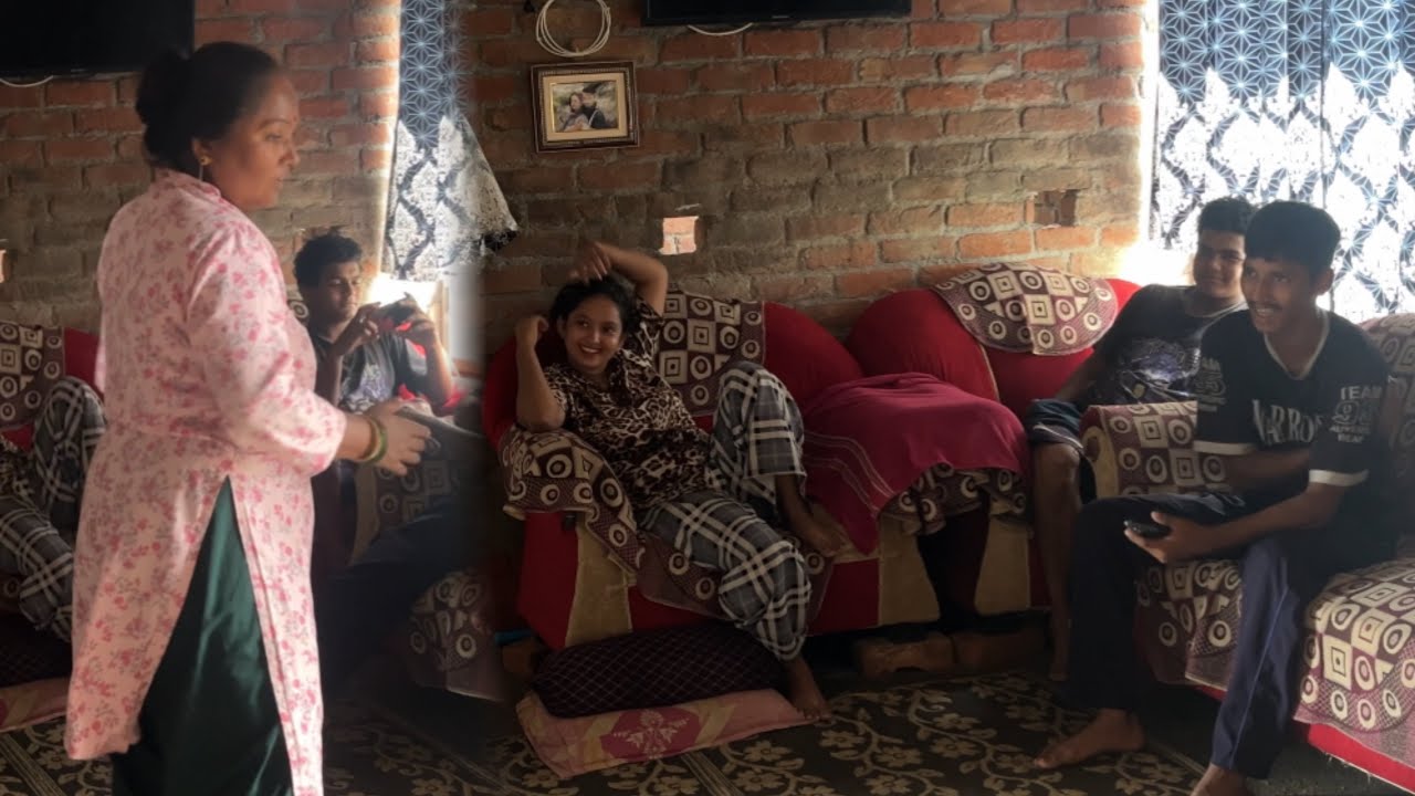 // Monu ke upr kiya prank // mummy ne golu or monu ki kari pitai 🤭// # ...