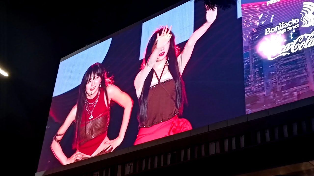 Red Velvet Irene & Seulgi at BGC NYE at the 5th * One Bonifacio LED ...