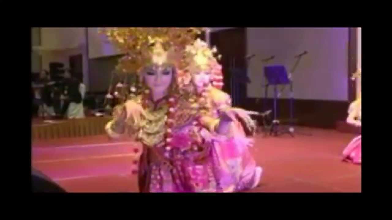 MALAM BUDAYA TARIAN TANGGAI OLEH PENARI ISTANA KESULTANAN PALEMBANG ...
