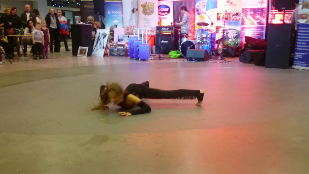Akademia Fitness FIT KID Aleksandry Kobielak- WOŚP - YouTube