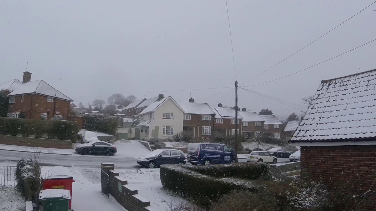 Heavy snow storm in Brighton uk - YouTube