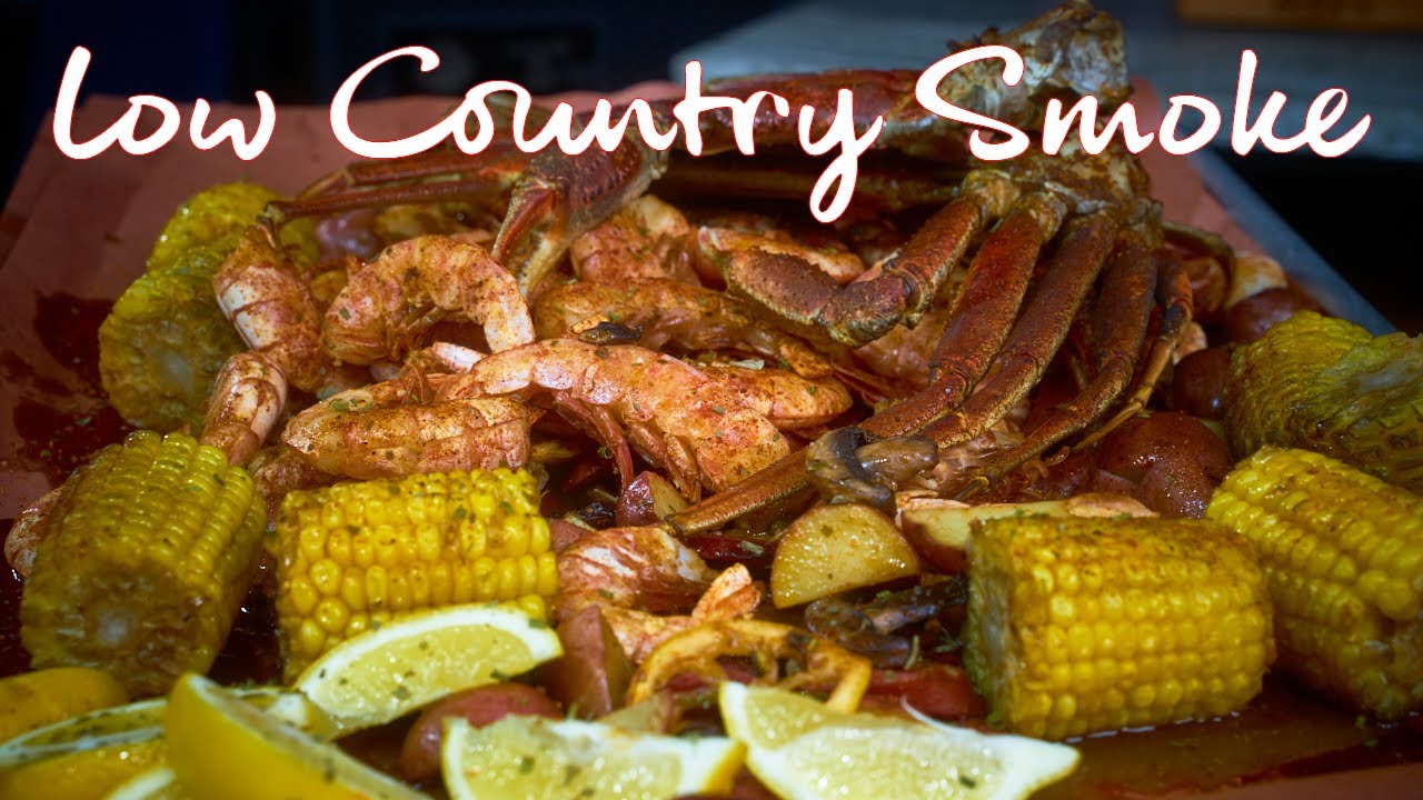 Low Country Smoke On The Outlaw Smokers 28XL - YouTube