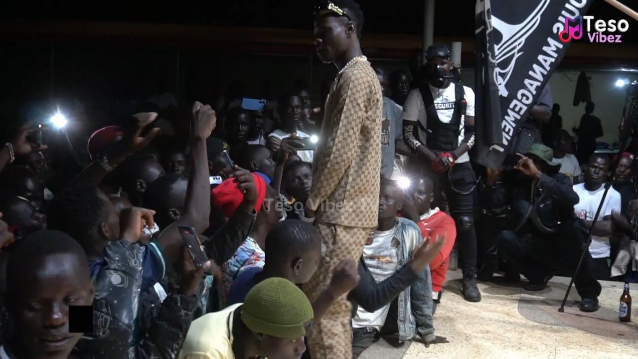 Canis Odd Energetic performance at 7 years of Sparo UG - YouTube