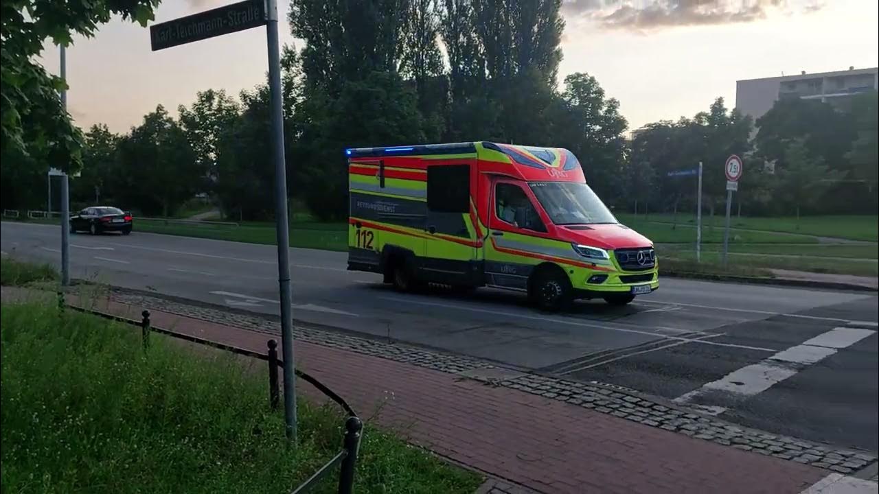 [URG] Schwedter RTW auf Einsatzfahrt - YouTube