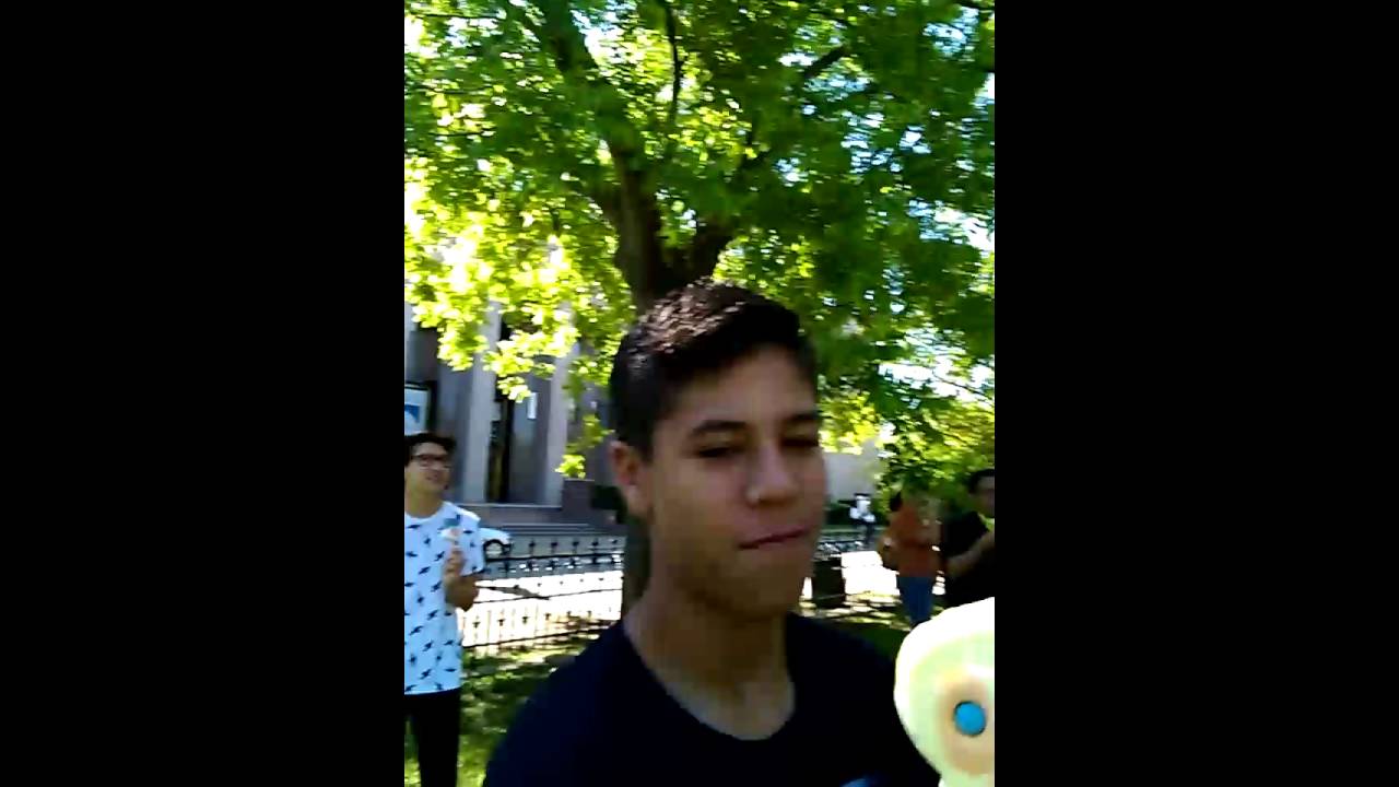 Tweety Bird Ice Cream Review - YouTube