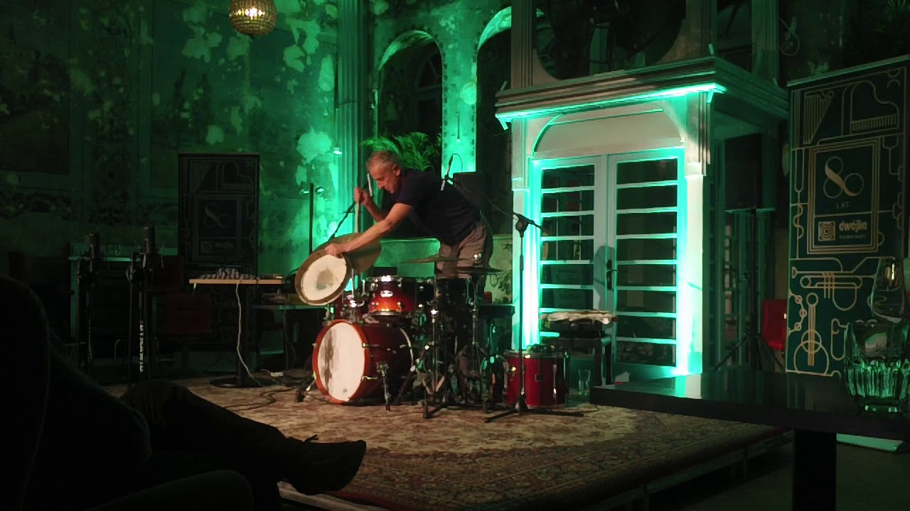 Steve Noble (solo) - footage by MuzicaDeVest.ro - YouTube