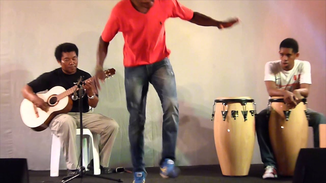 Afro-Peruvian Music and Dance: Zapateo, Cajon y Festejo - YouTube