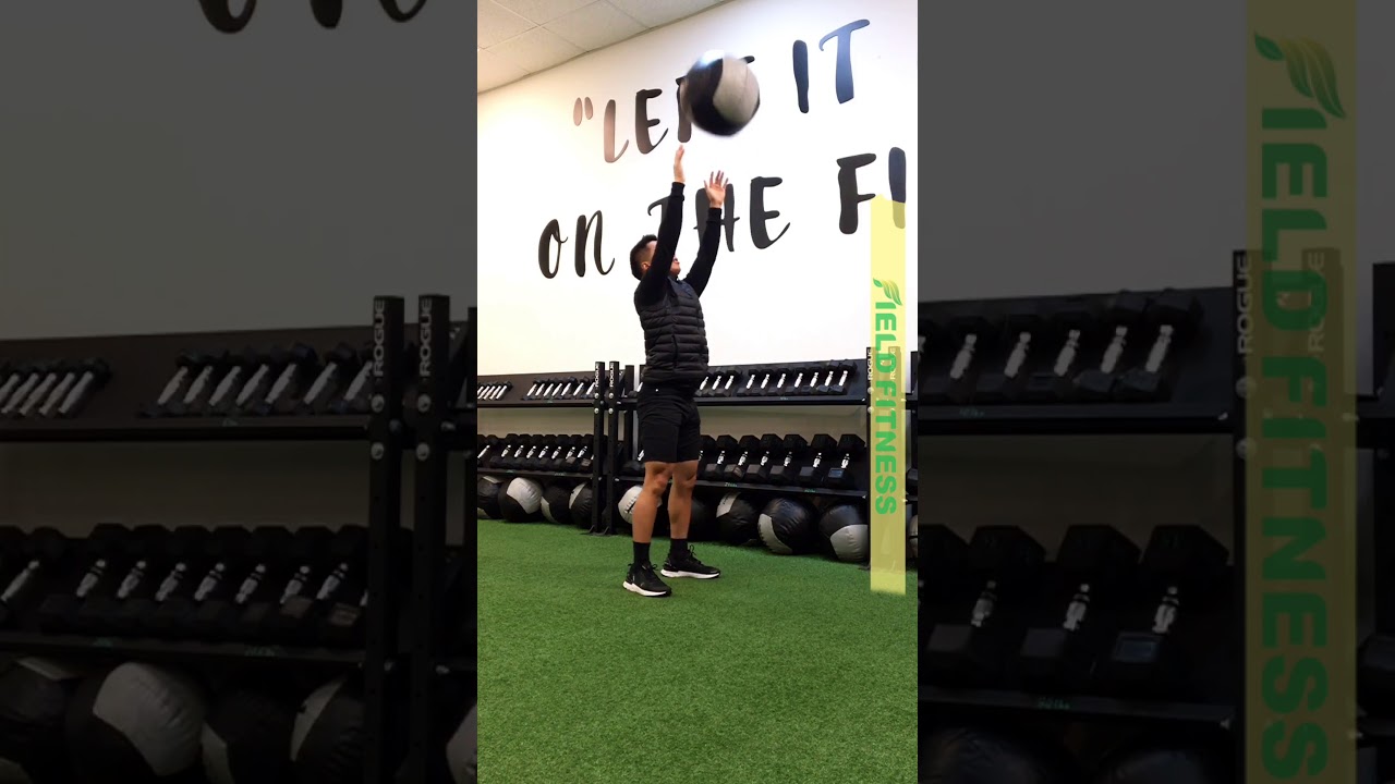 medicine ball squat to shoulder pass - YouTube
