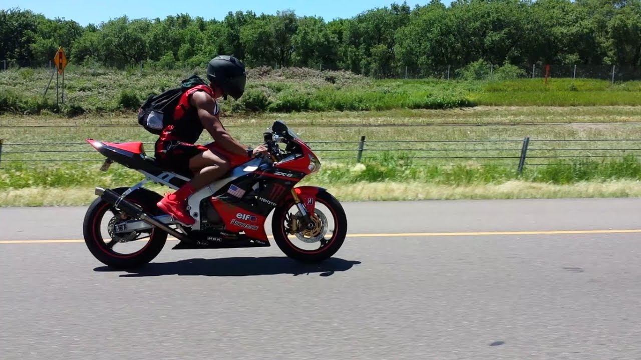 Kawasaki Ninja ZX6R "Red Ninja" - YouTube