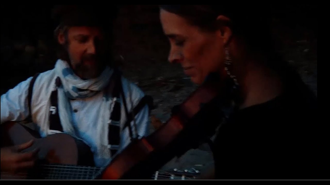 Yopi & Lotta- "Pachamamita" Official music video - YouTube