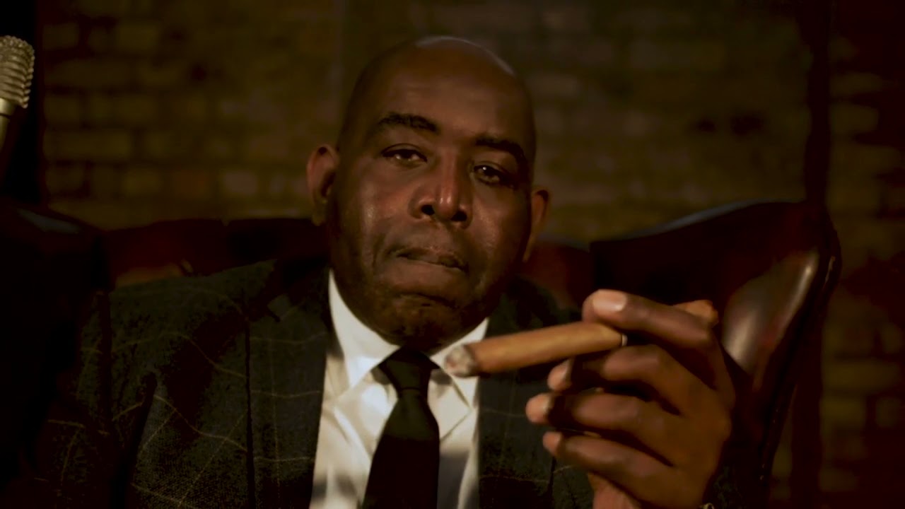 AFTV Don Robbie - Narcos Edition - YouTube