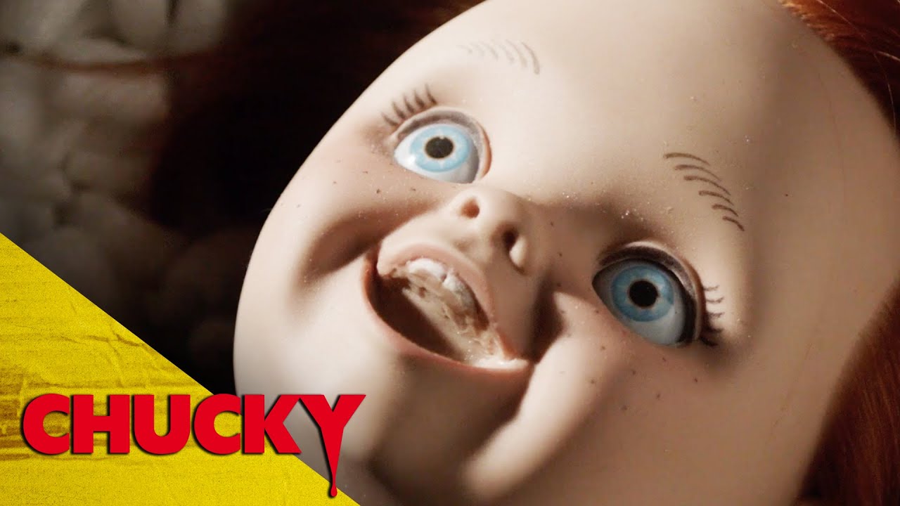 Curse of Chucky | Opening 10 Minutes | Chucky Official - YouTube