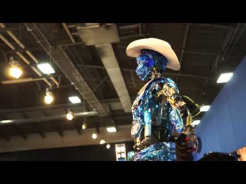 Hank the Robot, Ford at 2013 State Fair of Texas - YouTube
