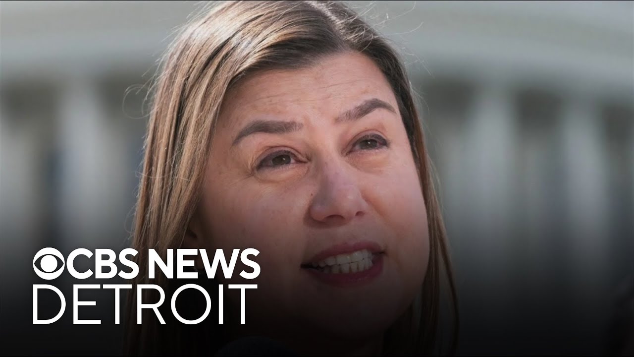 Slotkin introduces bill that would prevent Chinese vehicles from entering U.S. - YouTube