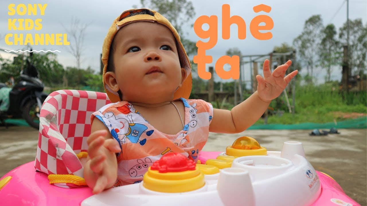 Sony Sony Kids , Sony 10 tháng tuổi vui chơi trong sân | Cute Baby ...