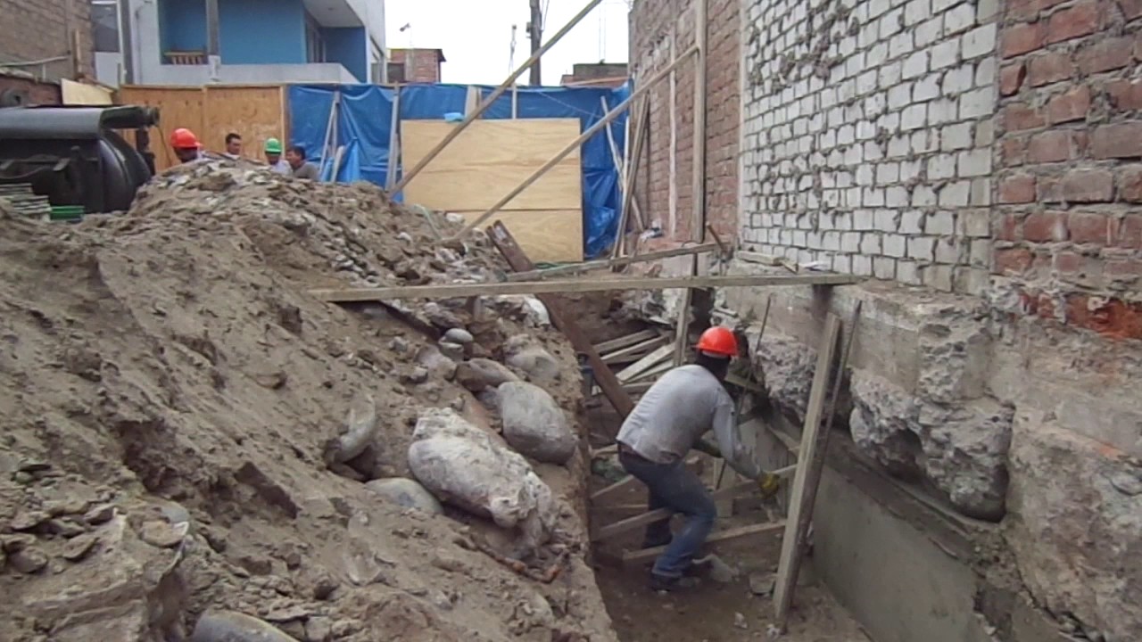 CALZADURA DE CONCRETO - EP INGENIERIA - YouTube