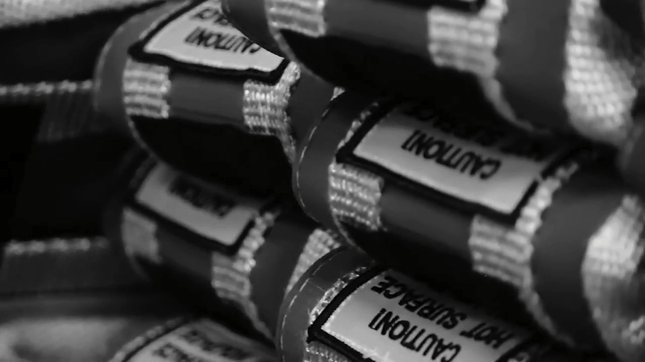 Unitherm Insulating Heat Blankets for Process Piping - YouTube