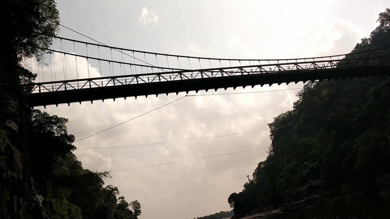 Umgnot River ...Dawki - YouTube