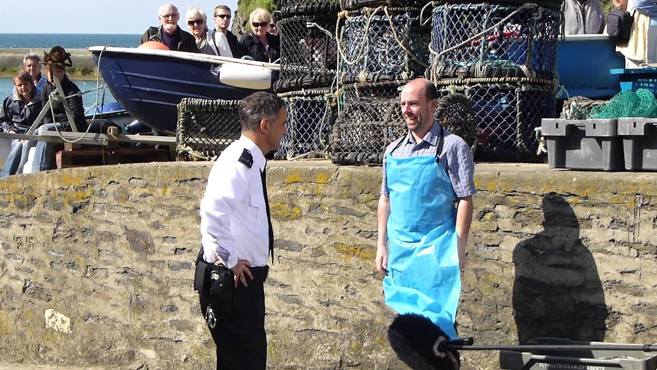 Doc Martin, filming 2015, Series 7 , PC Penhale - YouTube