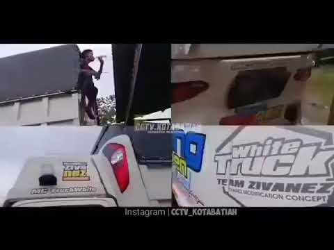 Story WhatsApp || Truck mbois bemper ceper