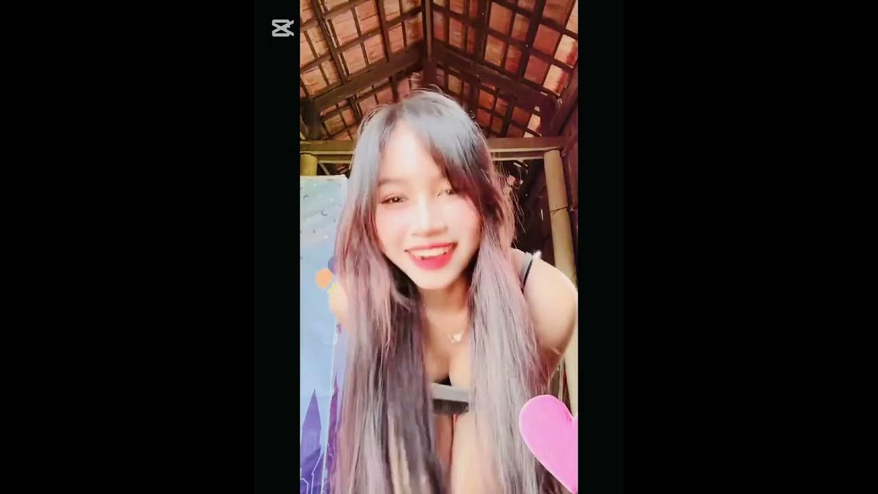 ស្រីស្អាតរាំតិកតុក / Srey sart in Tik Tok sexy girl - YouTube