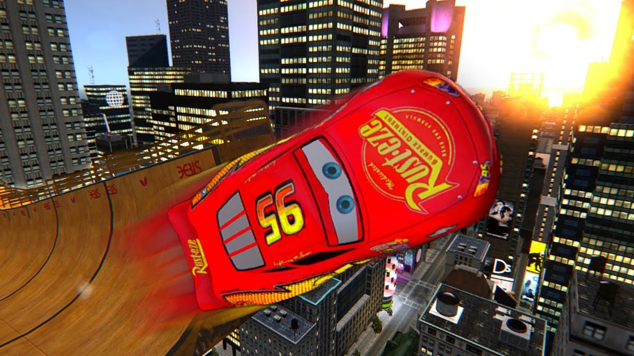 LIGHTNING MCQUEEN ON MEGA RAMP! - YouTube