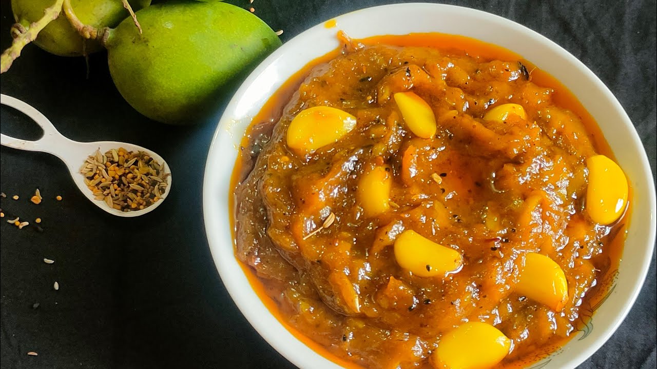 কাঁচা আমের টক-ঝাল-মিষ্টি মুখোরোচক চাটনি | Kacha Amer Chatni - YouTube