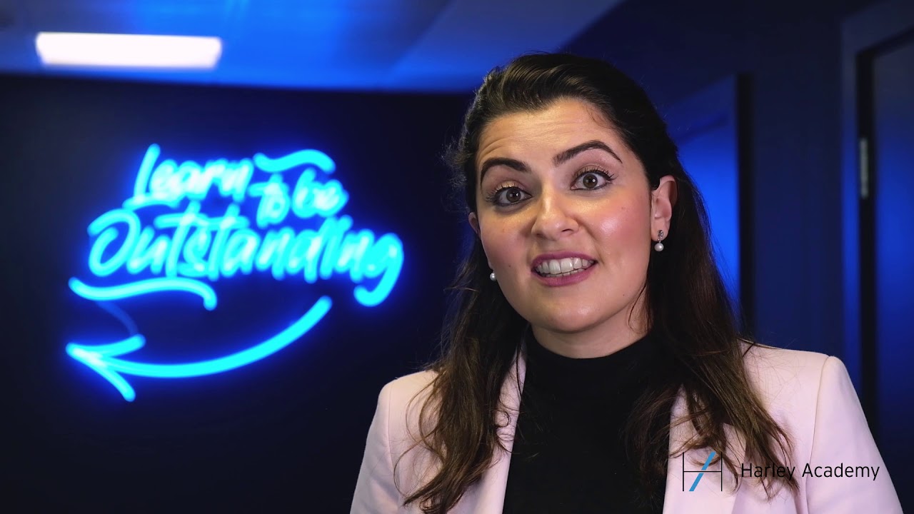 Level 7 student Testimonial: Elizabeth Hawkes - YouTube