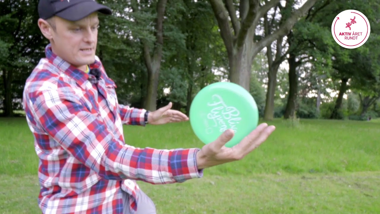 Balance Frisbee - YouTube