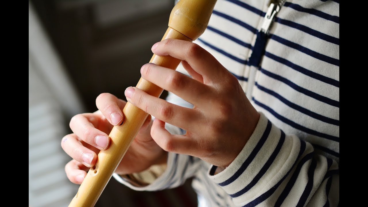Easy recorder sheet music | Jingle Bells - Soprano recorder notes - YouTube