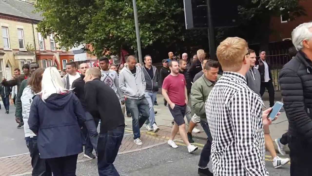 Man United Fans After the 1-0 Defeat to Liverpool (01/09/13) - YouTube