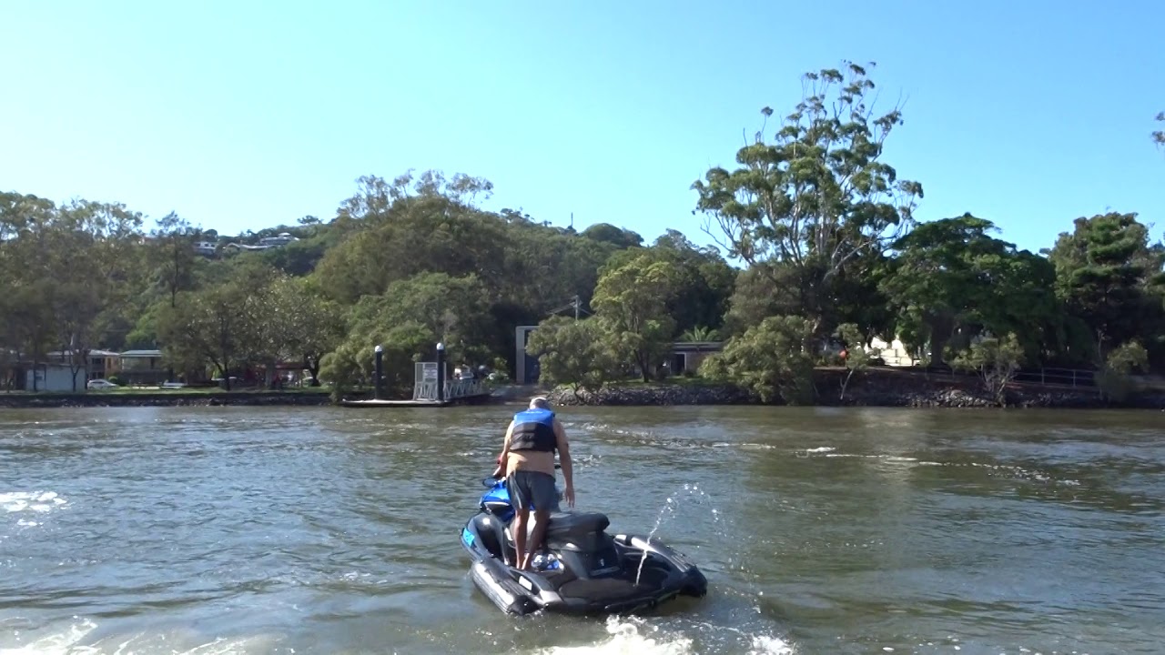 Inflatable sponsons for jetskis PWC x 1 - YouTube