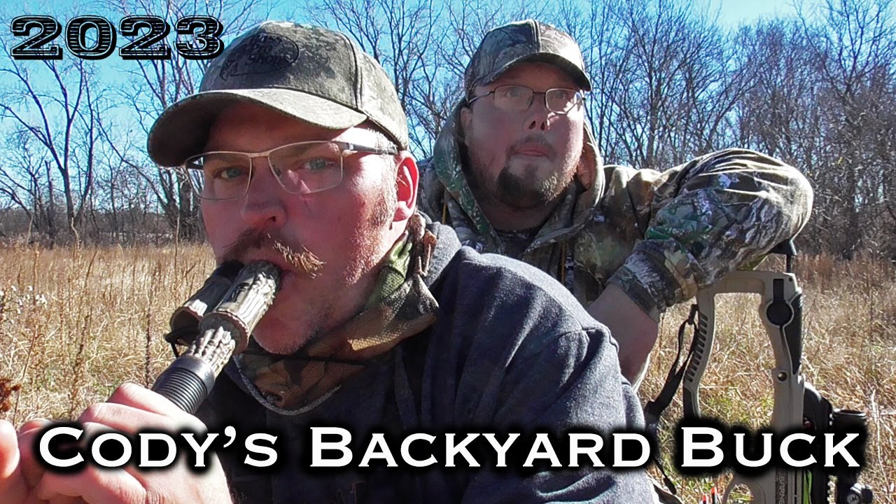Cody's 2023 Kansas Archery Buck - YouTube