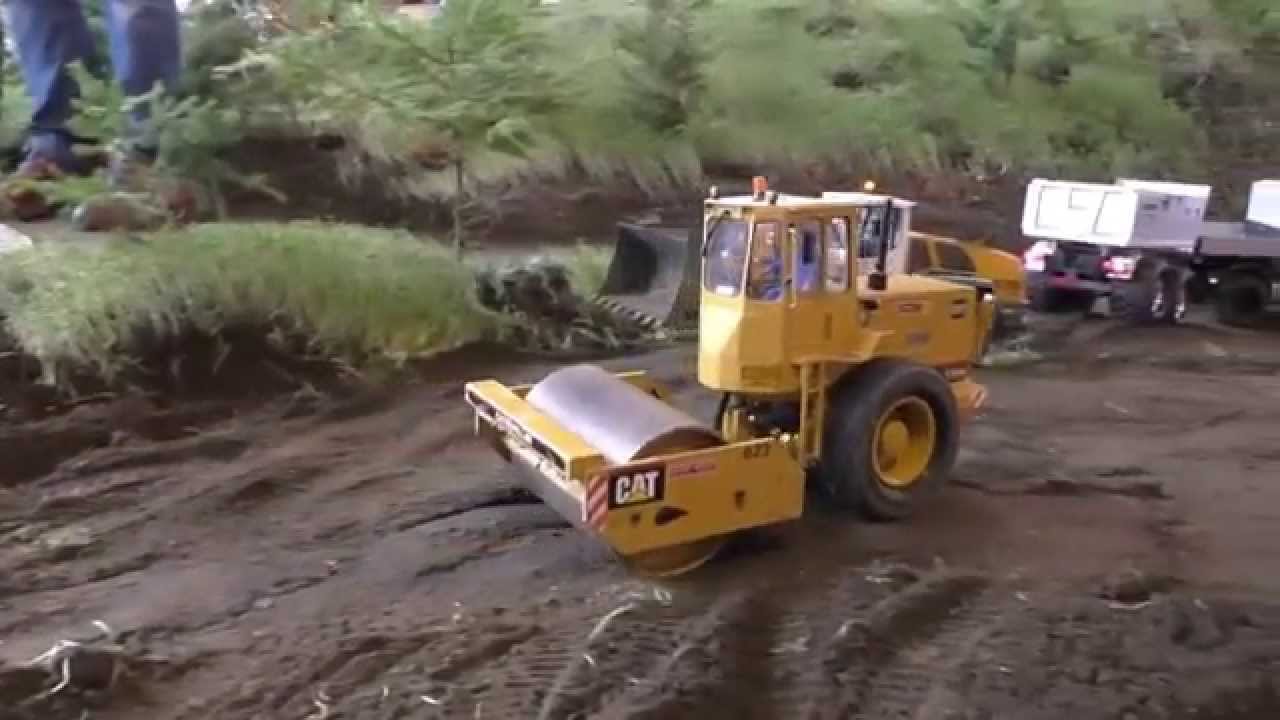 STREAM ROLLER! BIG MACHINES WORK AT THE AMAZING CONSTRUCTION!! - YouTube
