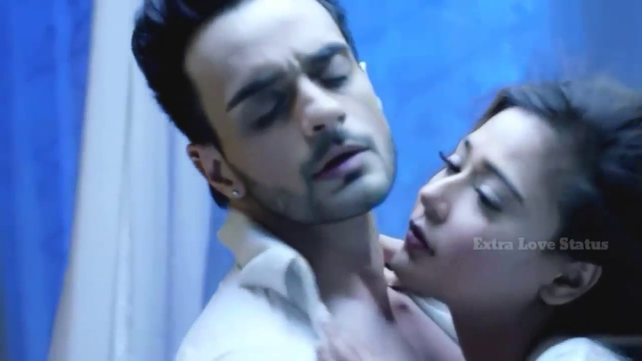 Sexy hot romantic Status || Romantic Status || love status video - YouTube