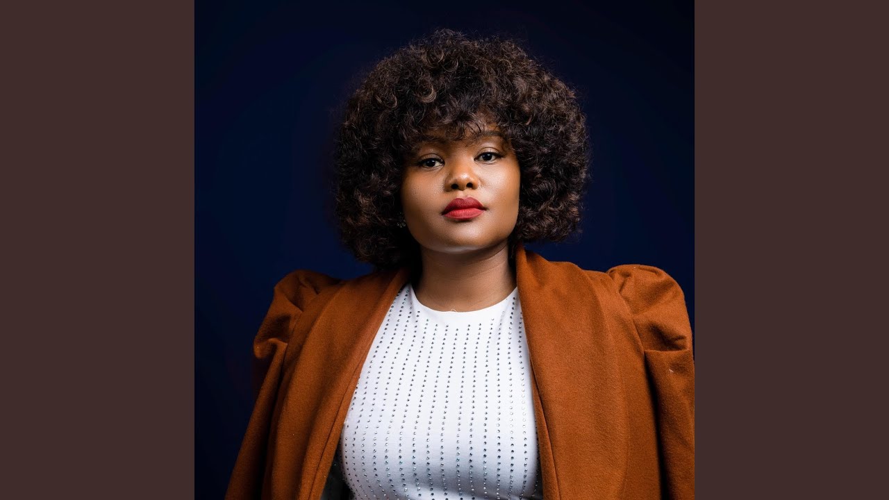 Ngcwele (Live) (feat. Sabelo Bello) - YouTube