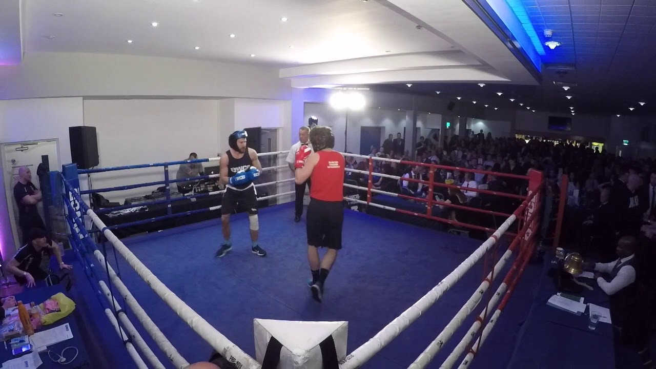 Ultra White Collar Boxing | Warrington | David Wright VS Andy Calvert ...