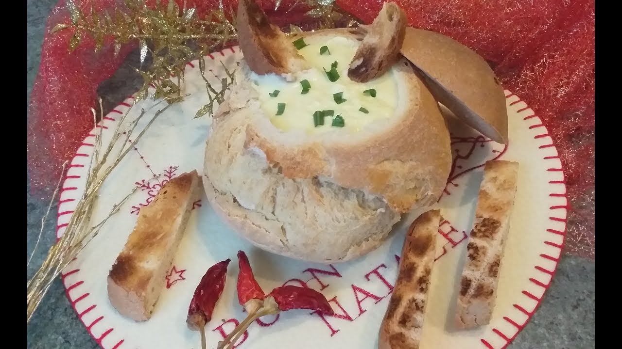 FONDUTA DI FORMAGGI .. OTTIMA SULLA TAVOLA PER CAPODANNO - YouTube