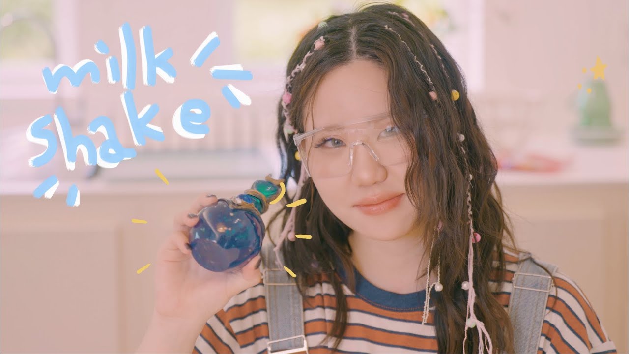 ROSESIA(로즈시아) ' Milkshake' MV official - YouTube