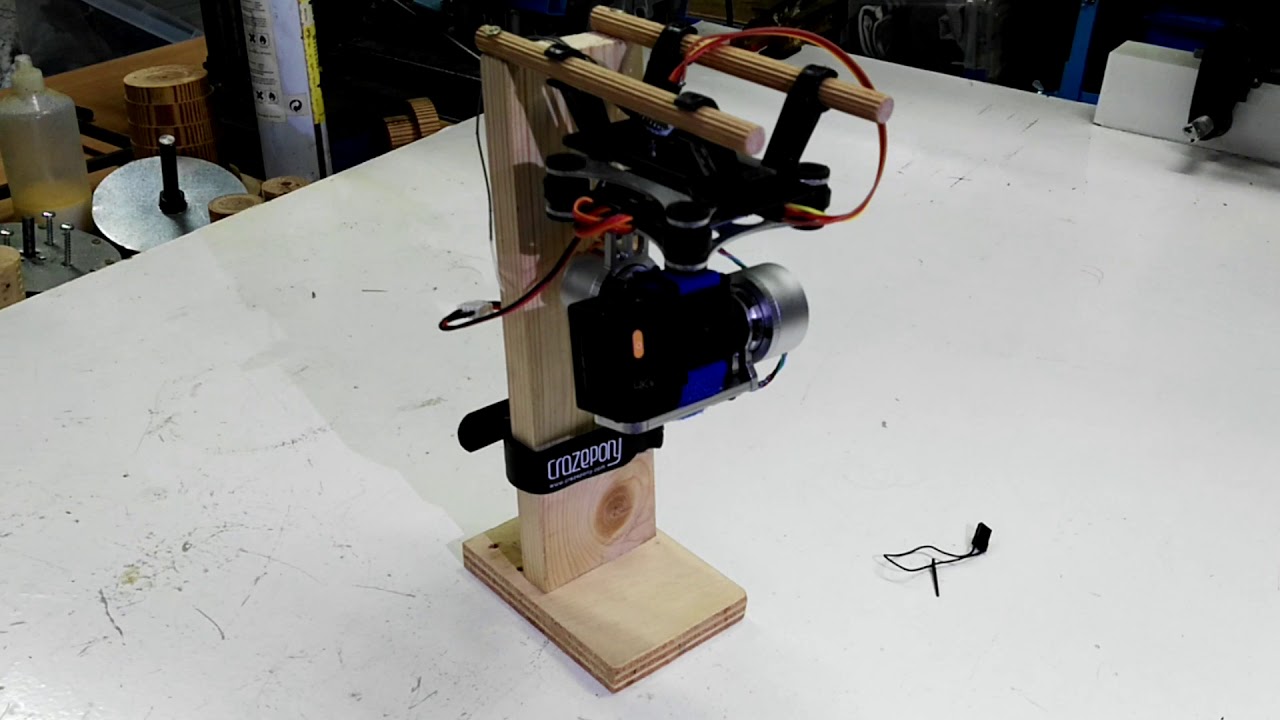 Gimbal 2D - YouTube