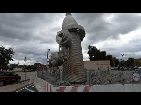 World's Largest Fire Hydrant | Columbia, SC - YouTube