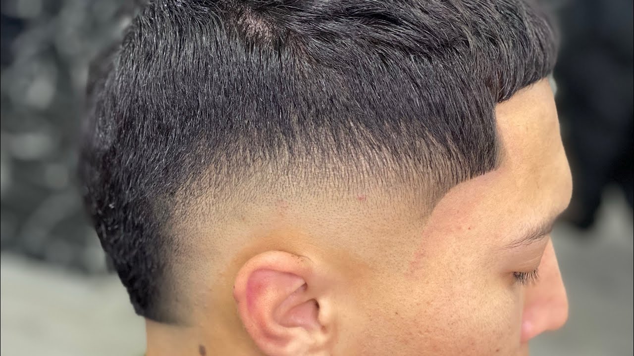 Cómo hacer un Corte mohicano o 7 colombiano (técnica súper fácil) Anthony Flow Barber 💈🇻🇪🔥 - YouTube